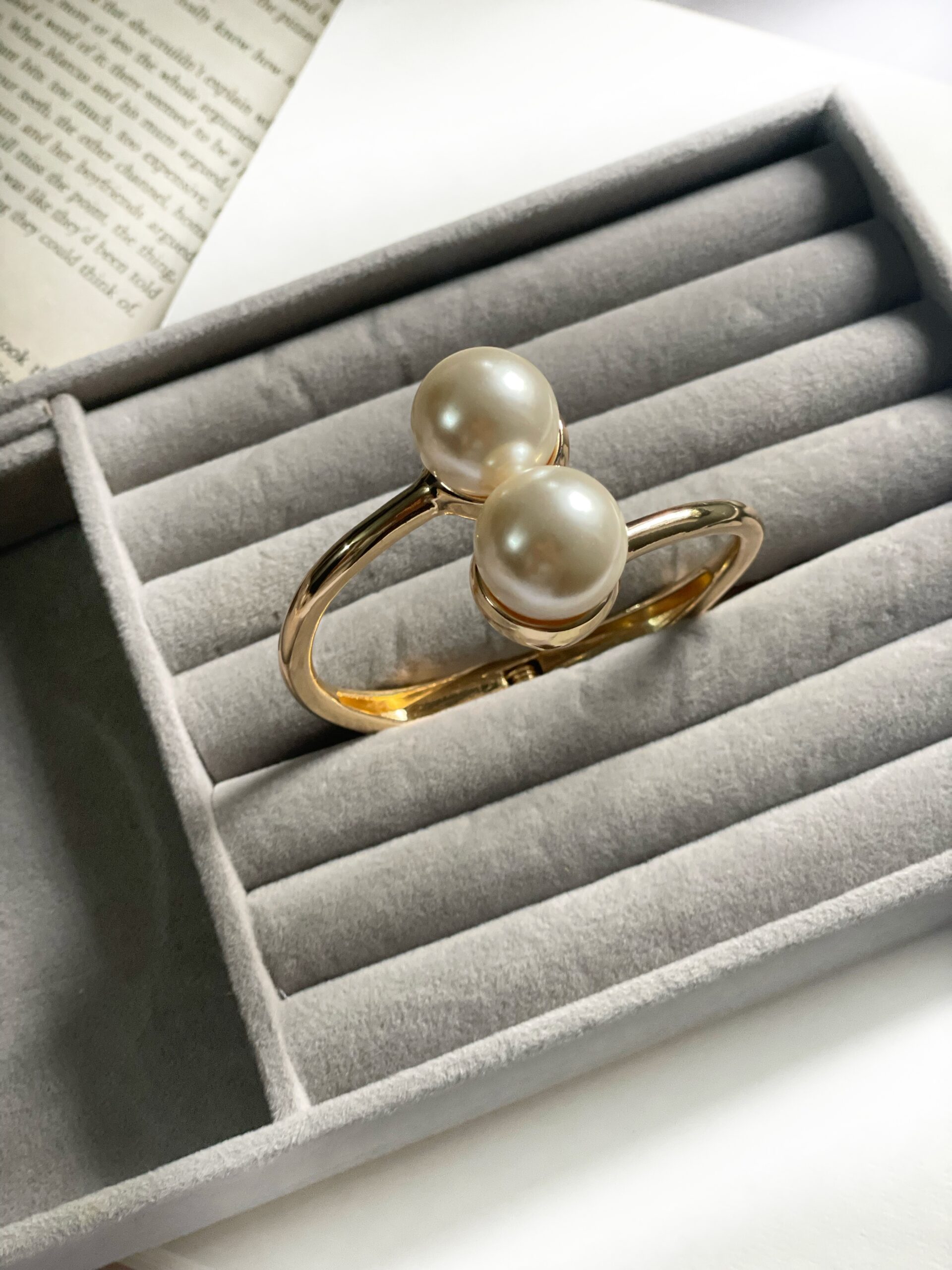 Pearl Duo | theorythiteen.in